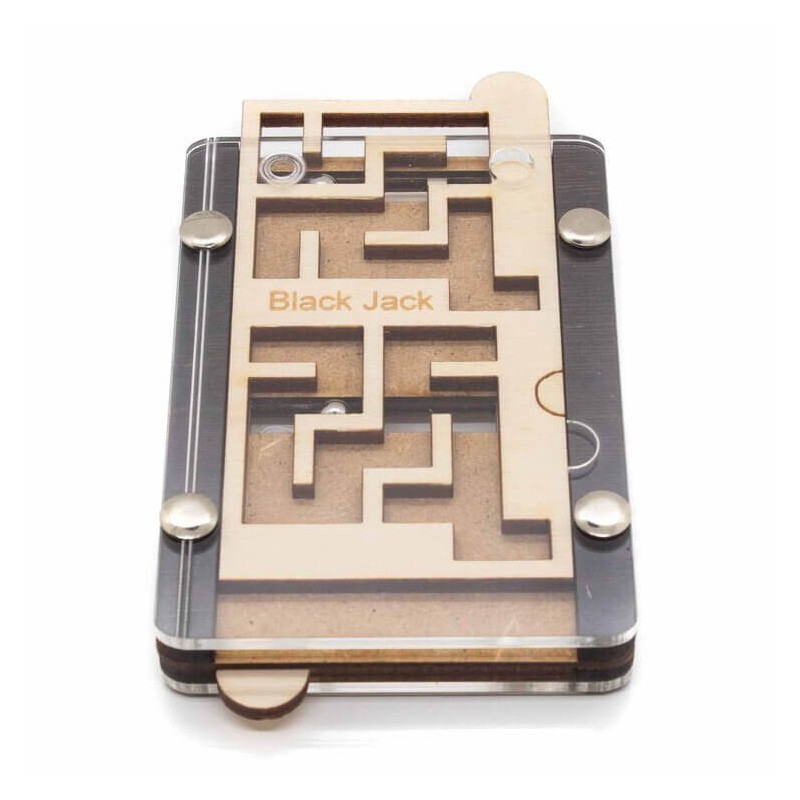 Black Jack - Puzzles de ingenio - kubekings.com