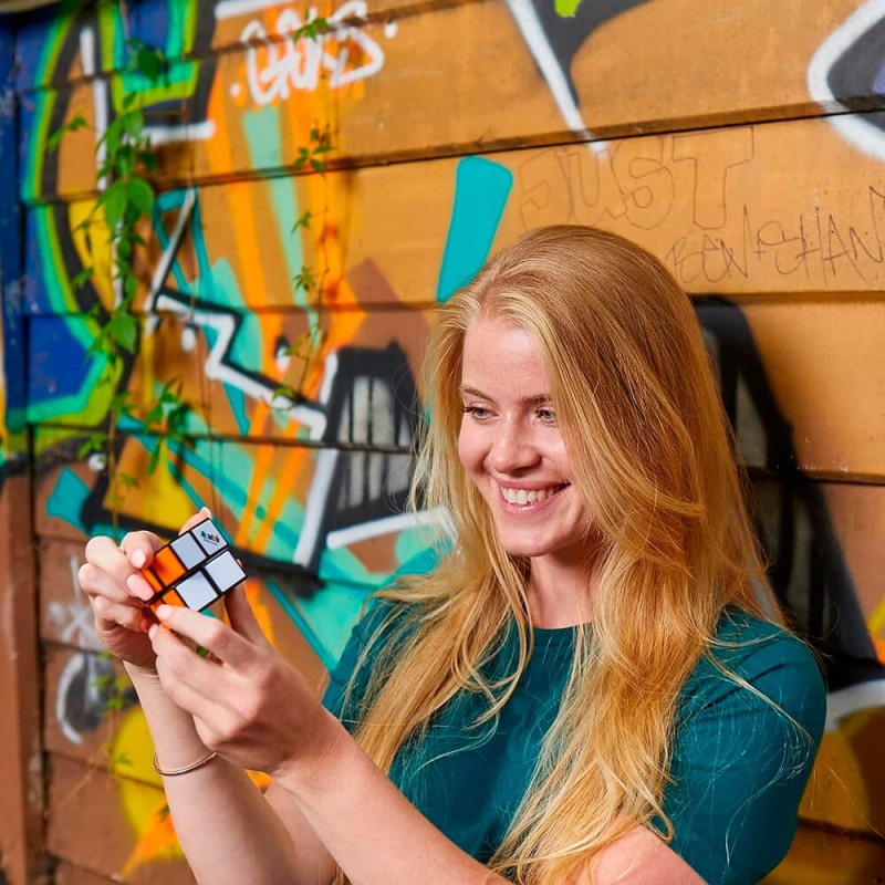Rubik's Cube 2x2: El Rompecabezas Compacto Perfecto para Todos